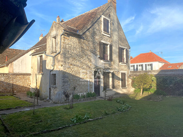 Champeaux : Maison 4 pièces à vendre