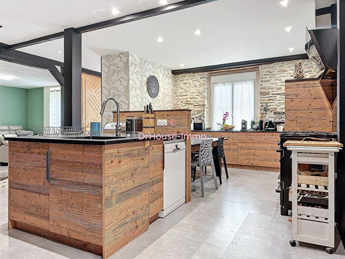 Missiriac : Maison 9 pièces à vendre