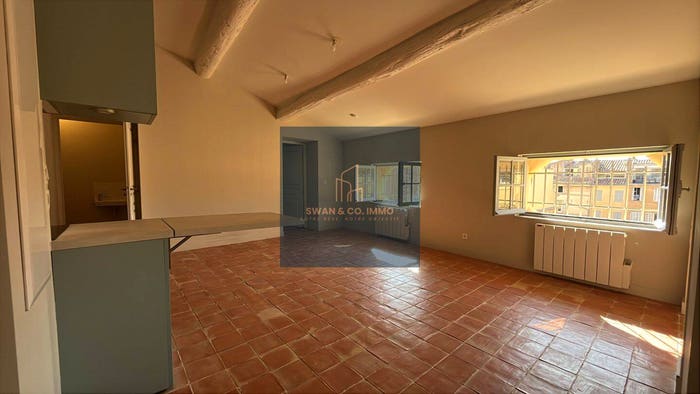 Centre Ville, Aix-en-Provence - Appartement 2 pièces à louer