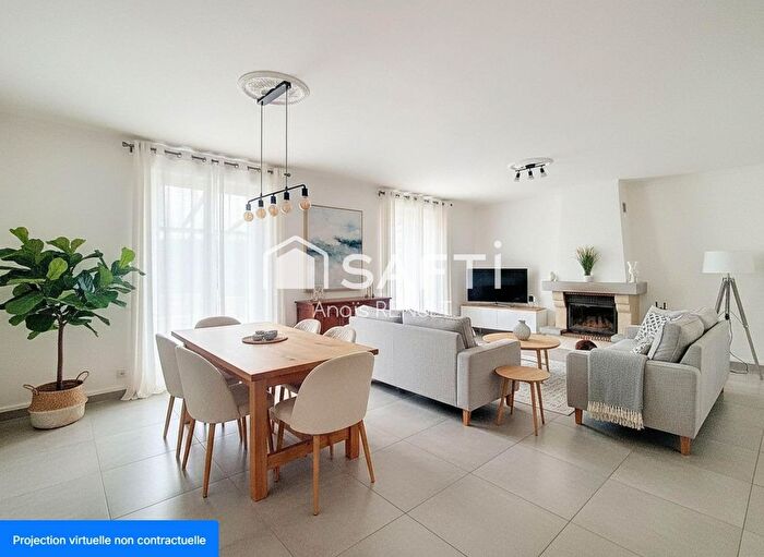 Maison à vendre - La Madeleine-de-Nonancourt - 5 pièces - 3 chambres