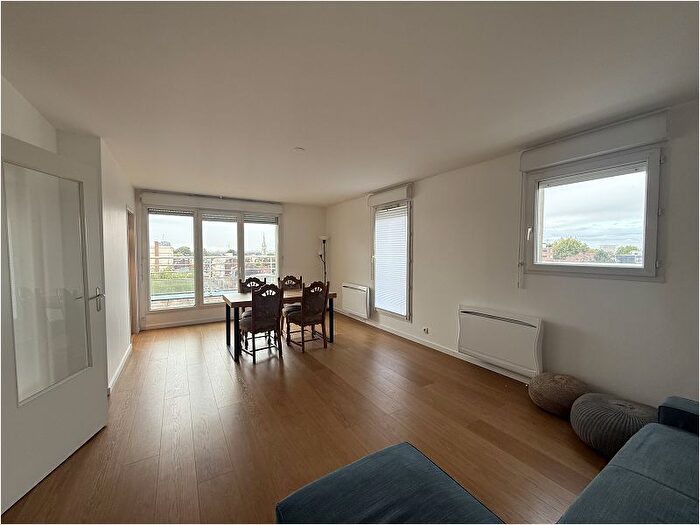 Appartement 3 pièces à Lille, Saint-Maurice, Pellevoisin, à louer