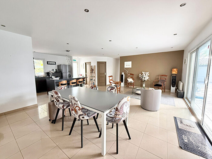 Maison à vendre - La Teste-de-Buch, LEnclos dAlis, Notre-Dame des Monts, Ninots, Miquelots - 6 pièces - 4 chambres