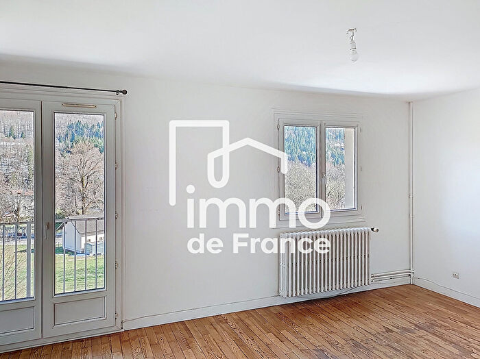 Appartement à louer - Septmoncel - 4 pièces - 3 chambres