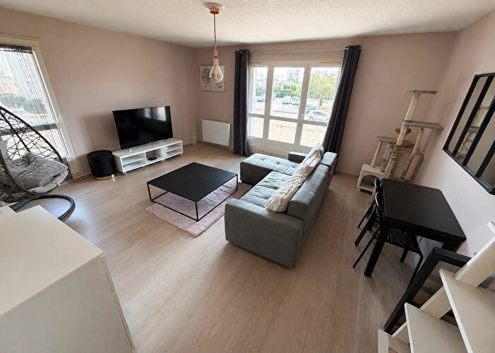 Gien, Ouest : Appartement 3 pièces à vendre