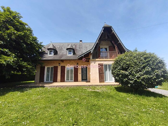 Ogeu-les-Bains - Maison 6 pièces à vendre
