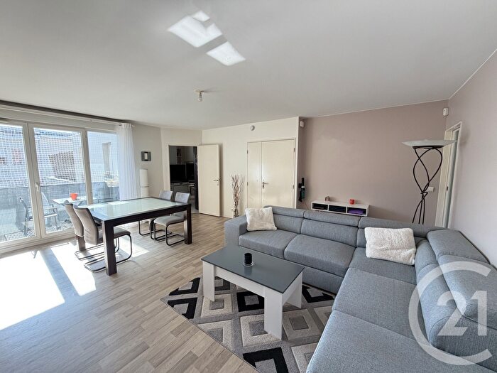 Appartement à vendre - Saint-Denis, La Plaine Saint-Denis - 3 pièces - 2 chambres