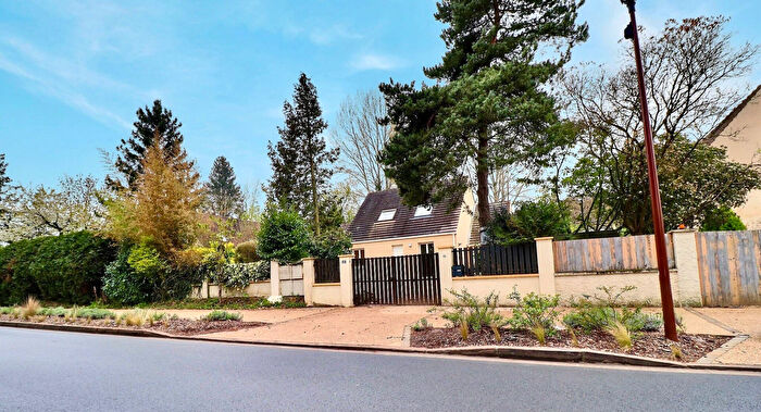 Maison à louer - Feucherolles - 5 pièces - 3 chambres
