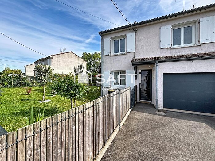 Maison 4 pièces à L'Absie, à vendre