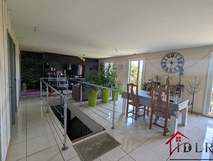 Oyrières : Maison 5 pièces à vendre