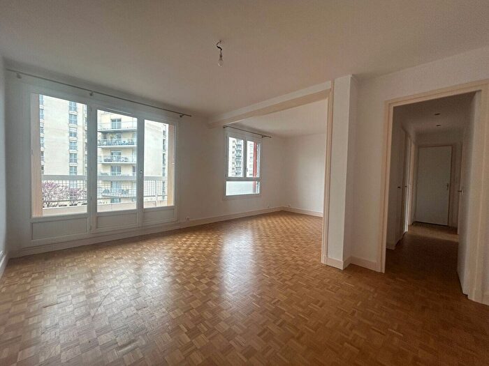 Appartement à louer - Le Clos du Luxembourg-Centre Ville, Bourg-la-Reine - 4 pièces - 2 chambres