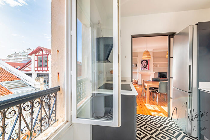 Appartement à vendre - Biarritz, Centre-ville Ouest - 3 pièces - 2 chambres