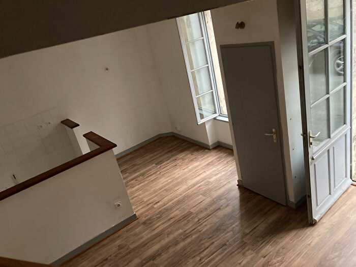 Appartement à louer - La Sauve - 3 pièces - 2 chambres