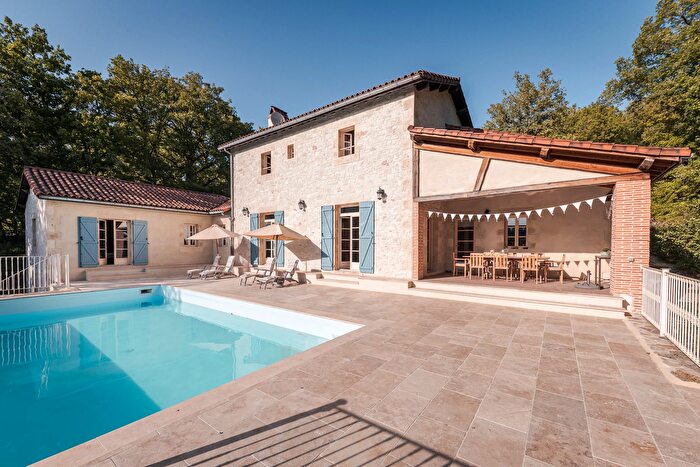 Maison 9 pièces à vendre à Saint-Cirq-Lapopie