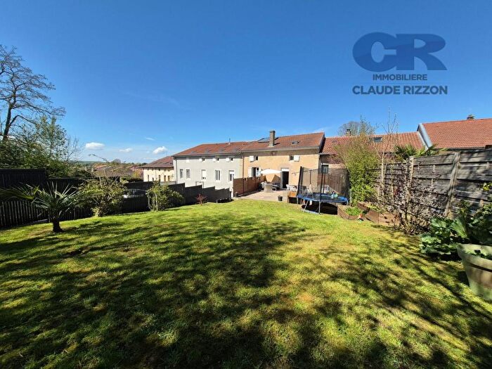 Maison à vendre - Courcelles-Chaussy - 8 pièces - 4 chambres