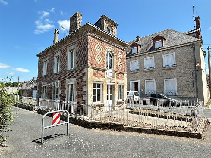 Maison à vendre - Trun - 4 pièces - 2 chambres