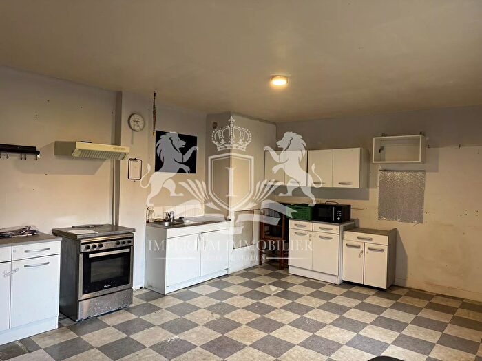 Maison 7 pièces à Saint-Jean-lès-Buzy, à vendre