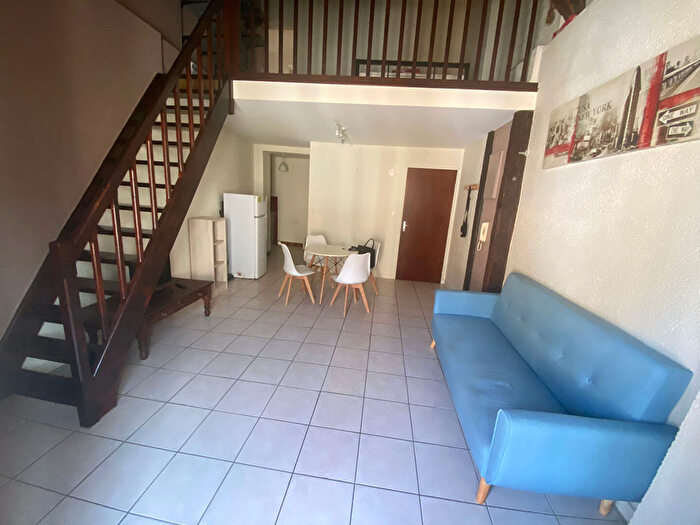 Appartement à louer - Poitiers, Centre-ville - 2 pièces - 1 chambre