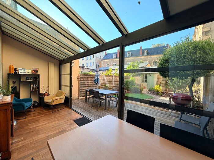 Maison 7 pièces à Bourges, à vendre