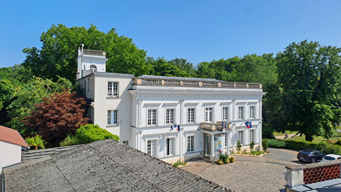 Appartement à vendre - Saint-Rémy-lès-Chevreuse - 2 pièces - 1 chambre