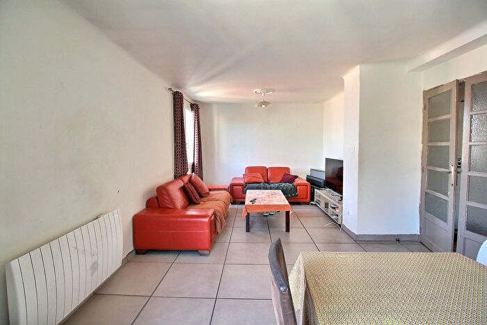 Appartement à vendre - Marseille e  - 4 pièces - 2 chambres