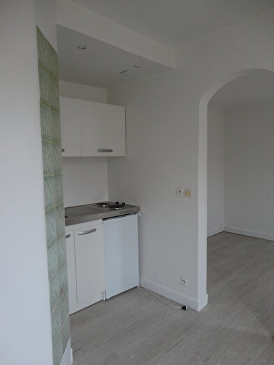 Appartement à louer - Paris e , La Fourche, Guy Moquet - 1 pièce