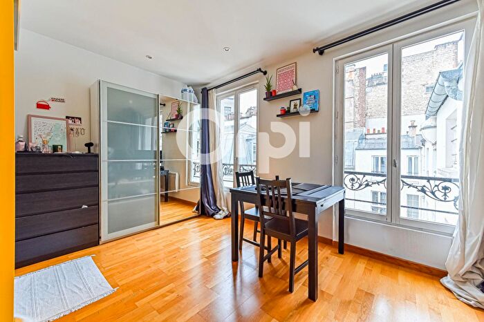 Appartement à vendre - Paris e , Belleville, Saint-Maur - 2 pièces - 1 chambre