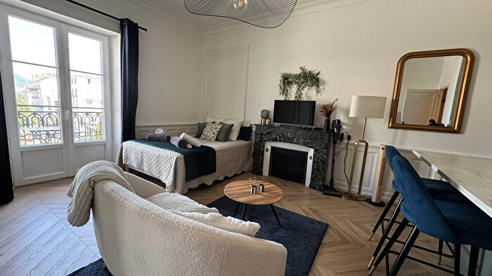 Appartement à vendre - Aix-les-Bains, Centre-ville - 1 pièce