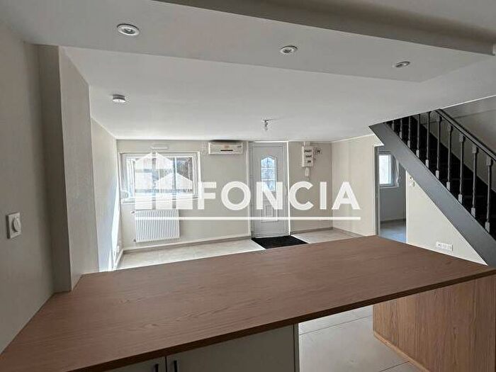 Appartement à louer - Bollé-Sainte Croix-Mutuelles, Le Mans - 4 pièces - 2 chambres