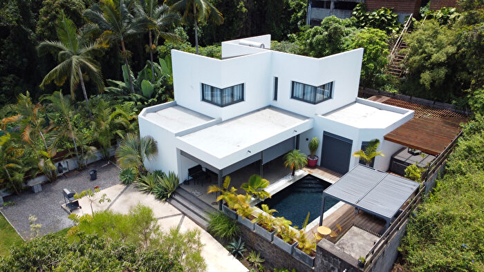 Maison à vendre - Le Tampon, Bras de Pontho - 5 pièces - 4 chambres