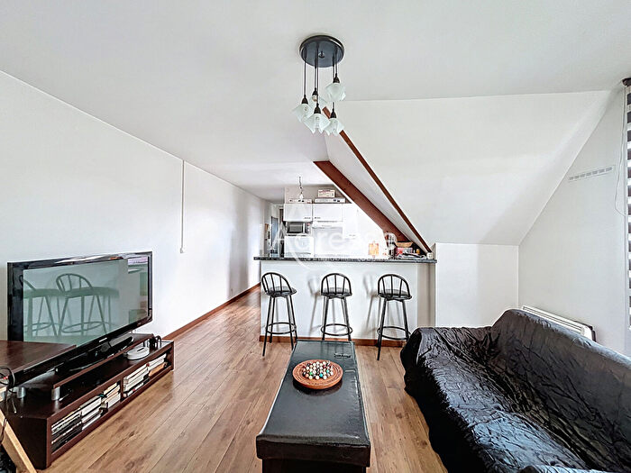 Appartement à vendre - Trilport - 2 pièces - 1 chambre
