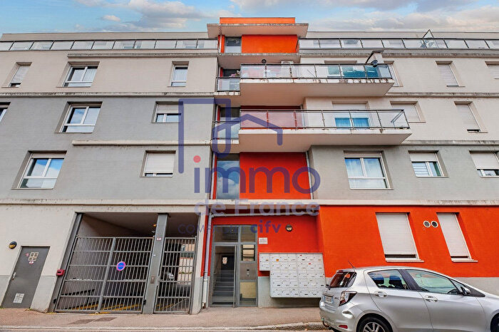 Appartement 4 pièces à vendre - Givors, Centre-ville