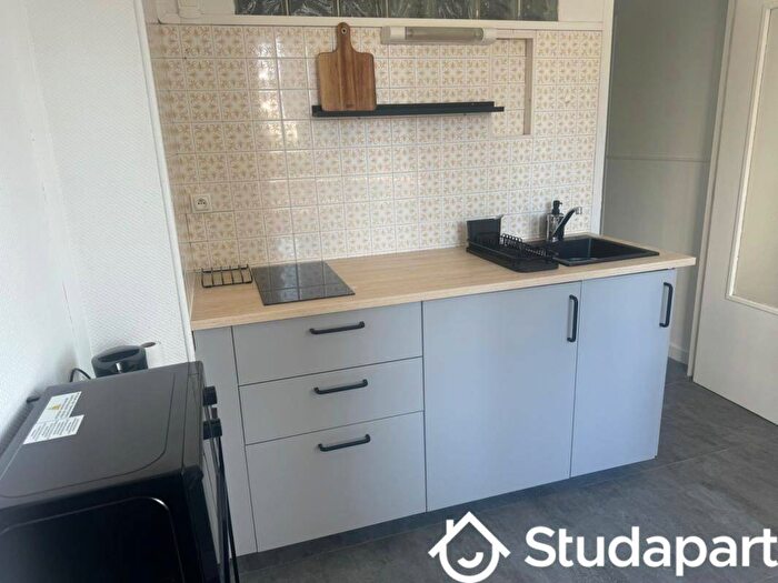 Appartement à louer - Centre Ville-Rive Gauche, Rouen - 1 pièce - 3 chambres