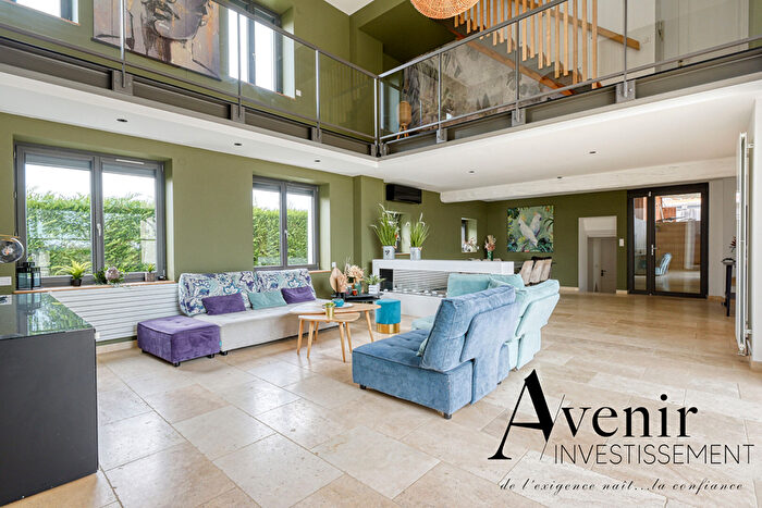 Maison à vendre - Brindas - 9 pièces - 6 chambres