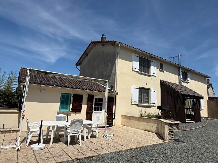 Maison 8 pièces à vendre à Le Busseau