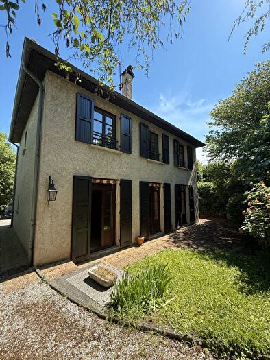 Maison 5 pièces à Eybens, à louer
