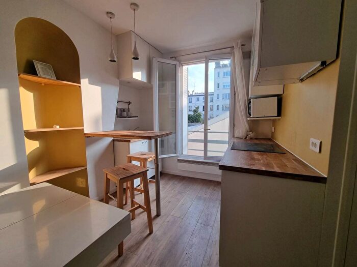 Appartement à louer - Henri Barbusse, Levallois-Perret - 2 pièces - 1 chambre
