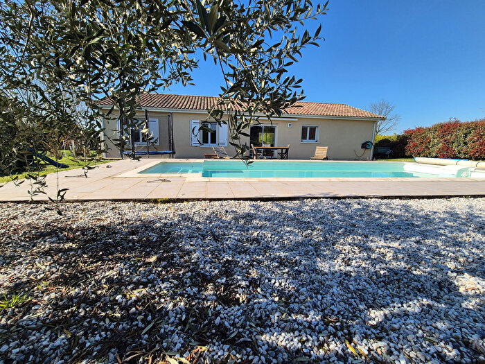 Maison à vendre - Martres - 5 pièces - 4 chambres