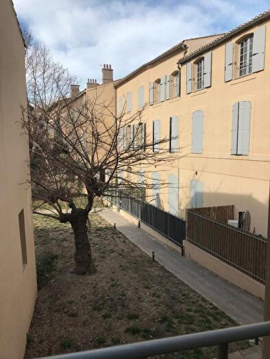 Appartement à louer - Centre Ville, Aix-en-Provence - 2 pièces - 1 chambre