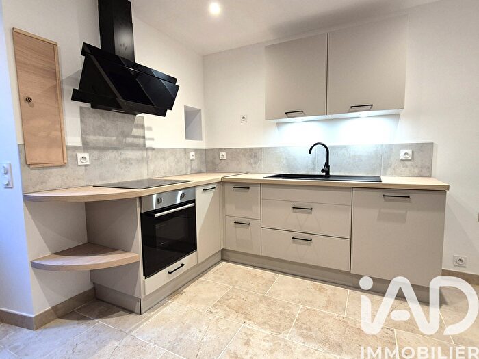 Appartement à vendre - Bagnols-sur-Cèze, Centre-ville - 3 pièces - 2 chambres