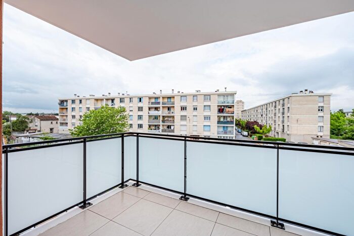 Appartement 3 pièces à louer à Avignon, Préfecture
