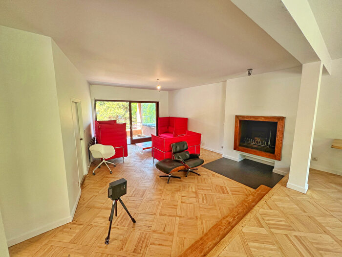 Maison à vendre - Francheville - 6 pièces - 5 chambres