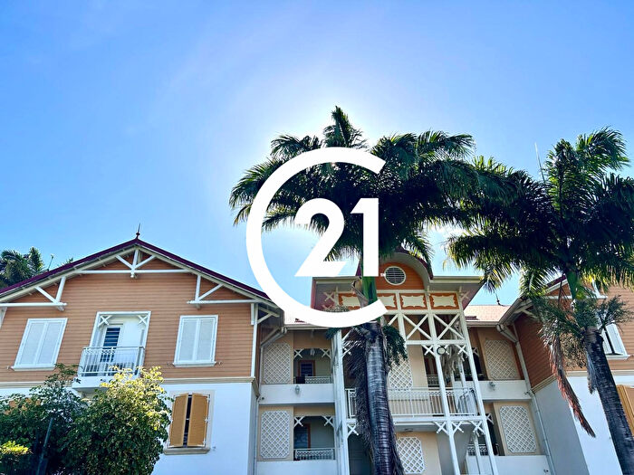 Appartement à vendre - Fort-de-France - 4 pièces - 3 chambres