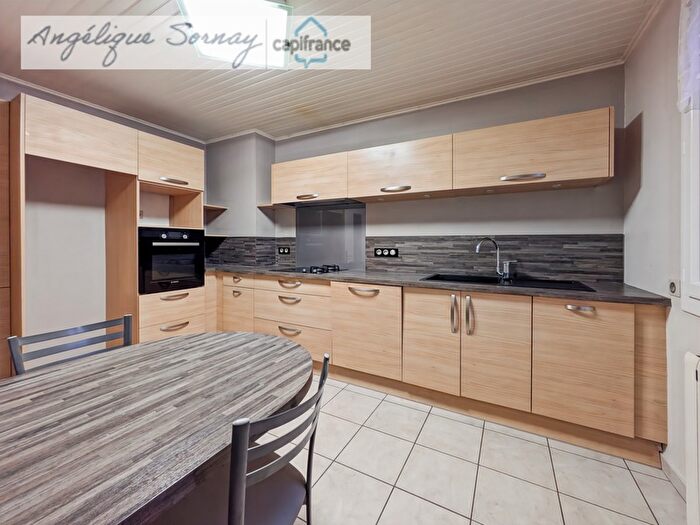 Maison à vendre - Chapelle-Voland - 4 pièces - 3 chambres