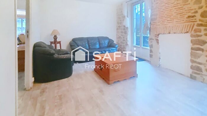 Maison 7 pièces à vendre à Lormes