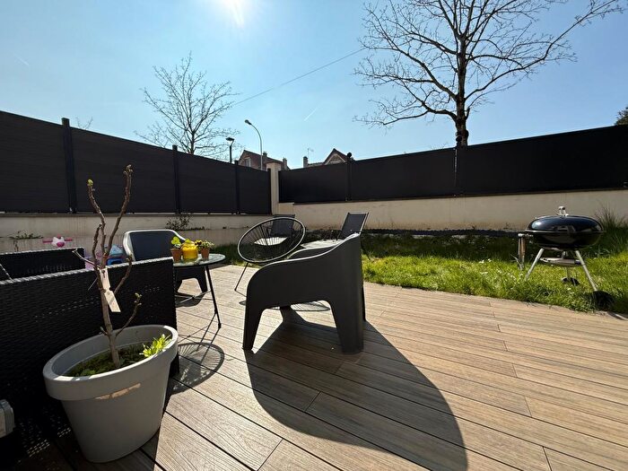 Appartement à vendre - Villiers-sur-Marne, Château - 4 pièces - 3 chambres