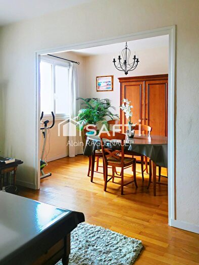 Appartement à vendre - Lyon e , Etats Unis - 3 pièces - 2 chambres