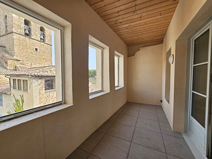 Appartement à louer - Argensol, Orange - 4 pièces - 3 chambres