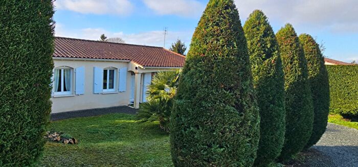 Maison à vendre - Vénérand - 4 pièces - 3 chambres