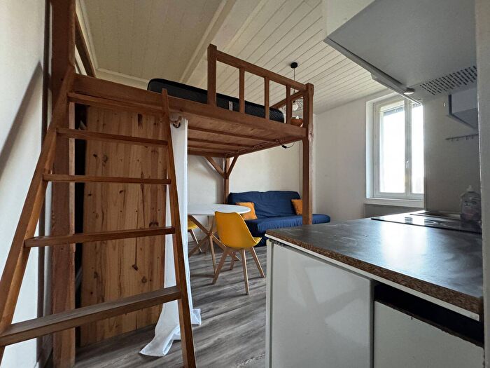 Saint Honoré-Jeanne d'Arc, Amiens - Appartement 1 pièce à louer