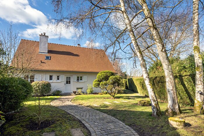 Maison à vendre - Saint-Nom-la-Bretèche - 6 pièces - 4 chambres